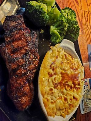 WOLF’S DEN - Updated December 2025 - 65 Photos & 44 Reviews - 617 Wolf ...