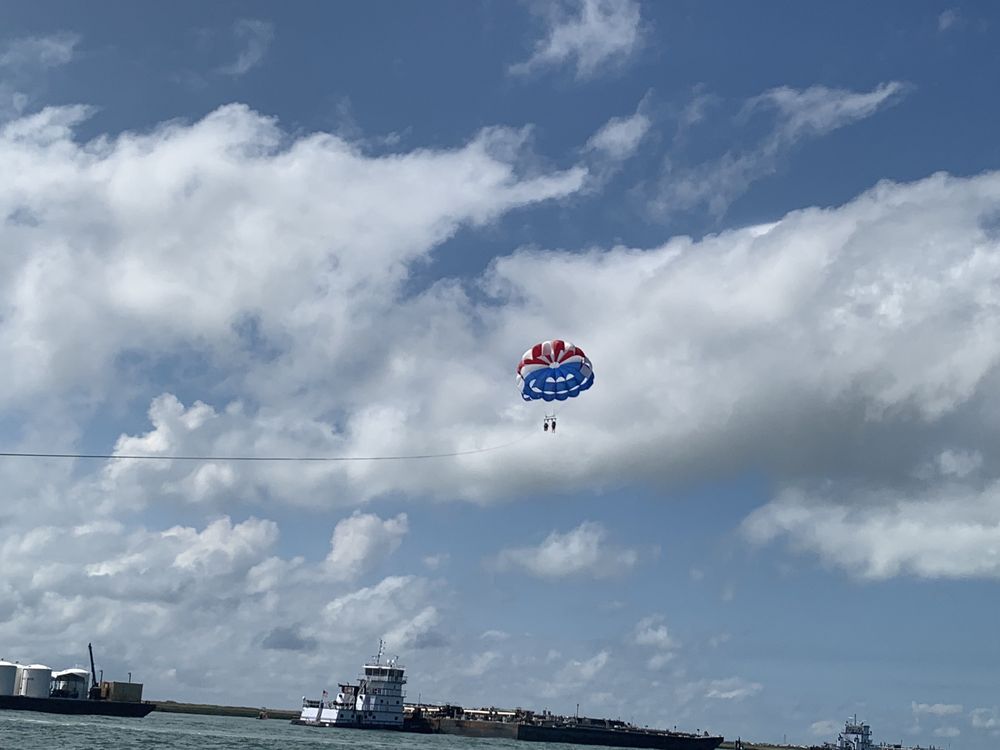 CHUTE ‘EM UP PARASAILING - Updated May 2024 - 43 Photos & 38 Reviews ...