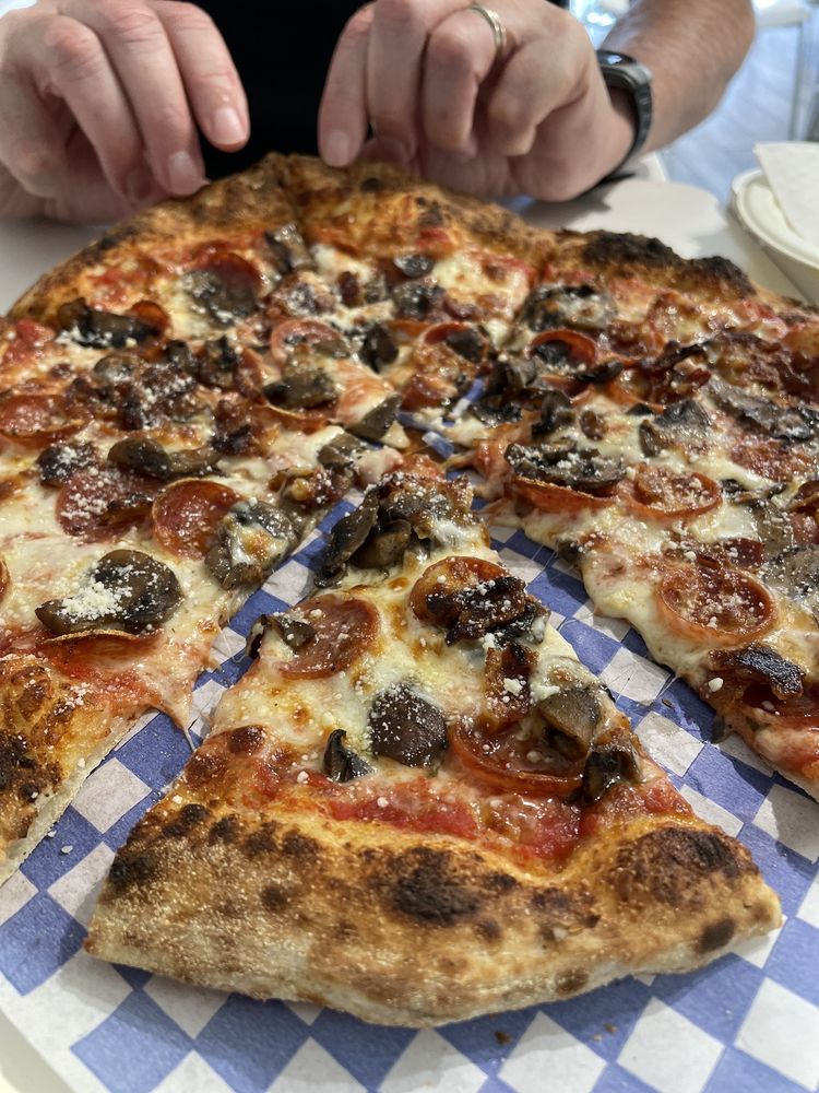 SIMPLY ITALIAN BAKERY - Updated May 2026 - 212 Ottawa Street N ...