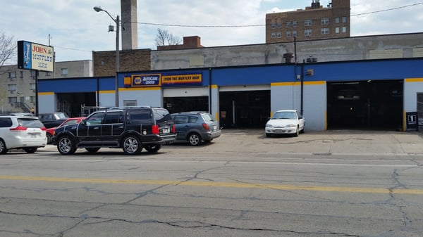 JOHN THE MUFFLER MAN - Updated January 2026 - 15 Photos & 84 Reviews ...