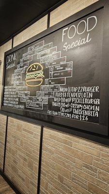 TAP 22 GRILL & BAR - Updated December 2025 - 95 Photos & 142 Reviews ...