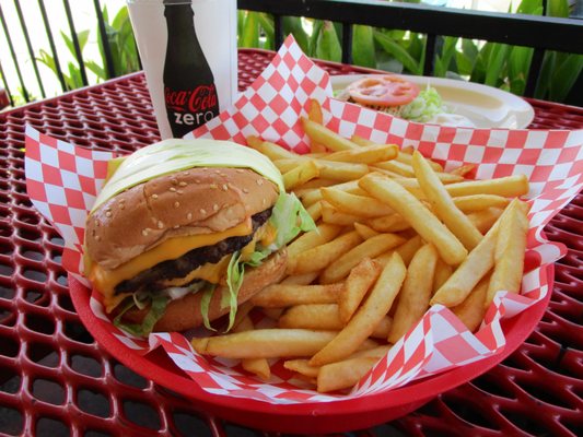 LUCKY GUYS BURGERS - 89 Photos & 170 Reviews - Burgers - 401 S Main St ...