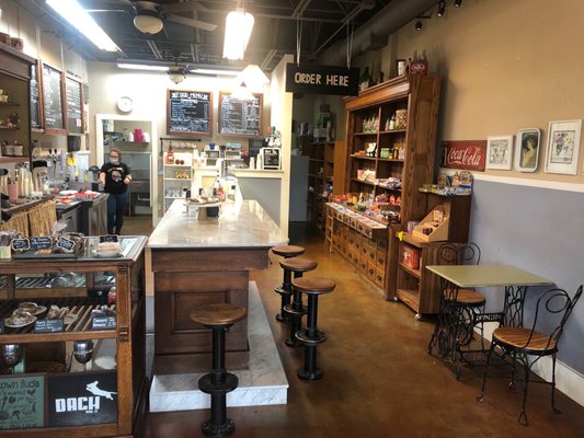 BUDA DRUG STORE & SODA FOUNTAIN - 14 Photos & 42 Reviews - 203 Railroad ...