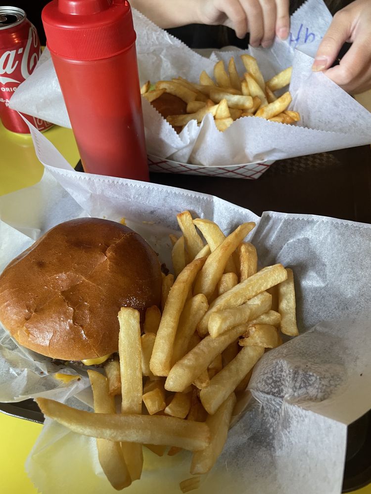 ODGE’S - Updated July 2024 - 53 Photos & 105 Reviews - 730 N Damen Ave ...