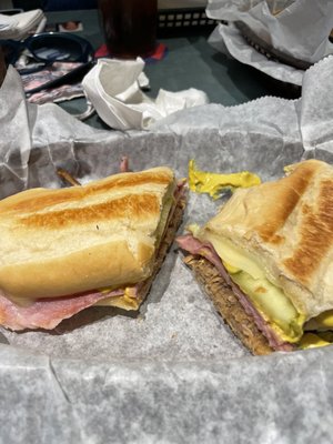 JAMES’ THIRD BASE SPORTS BAR AND GRILL - 31 Photos & 43 Reviews - 1079 ...