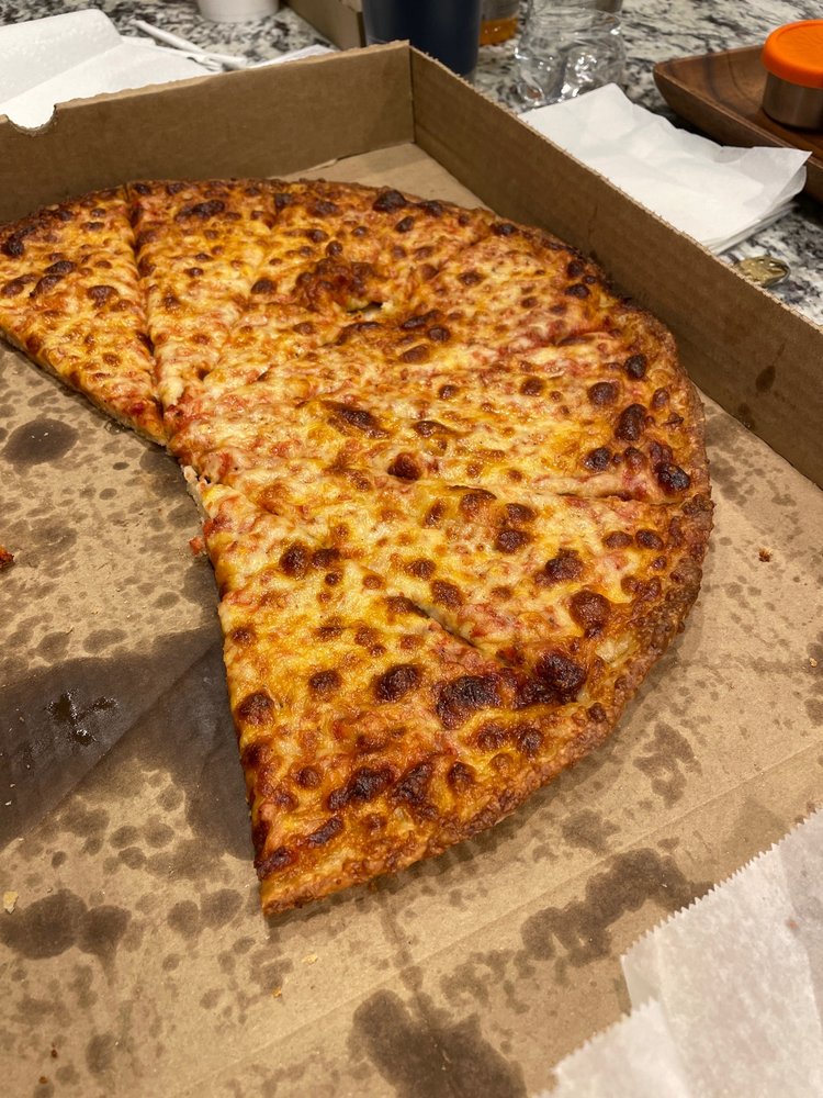 VILLAGE PIZZA - Updated December 2025 - 17 Photos & 34 Reviews - 15728 ...