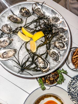 PERLA RAW BAR - Updated October 2025 - 135 Photos & 84 Reviews - 1039 Ashes Dr, Wilmington ...