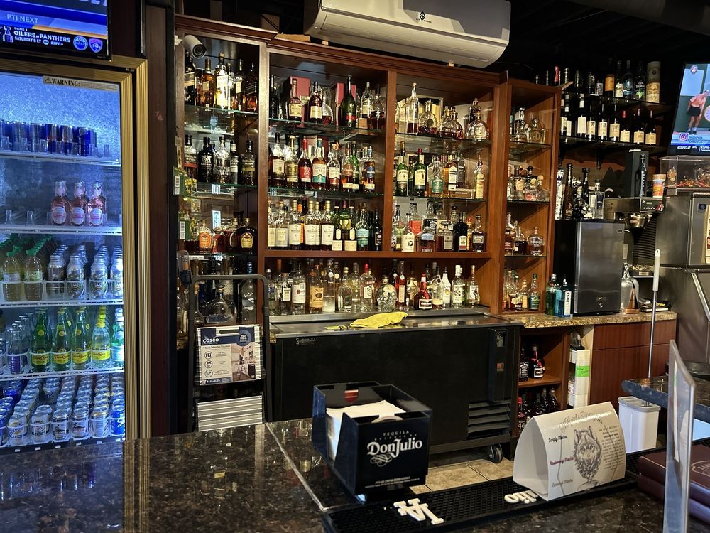 ZARKA CIGAR LOUNGE - Updated January 2026 - 75 Photos & 119 Reviews ...