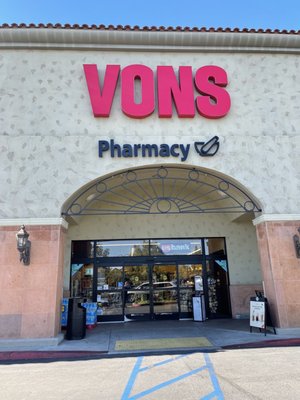 VONS - Updated July 2024 - 123 Photos & 125 Reviews - 3233 Foothill ...