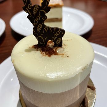 COCOLA BAKERY - Updated January 2025 - 2422 Photos & 1936 Reviews - 333 ...