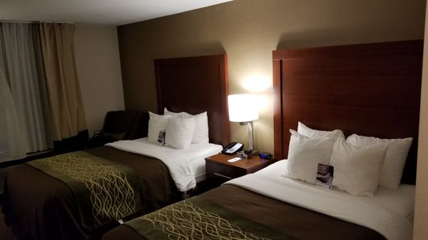 COMFORT INN AIRPORT - 65 Photos & 54 Reviews - 90 Maine Mall Rd, South ...