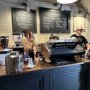 FOURSCORE COFFEE HOUSE - Updated December 2024 - 570 Photos & 514 ...