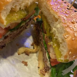 WINDY CITY BURGERS - 32 Photos & 14 Reviews - 12 E Coffee St ...