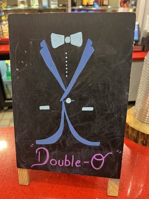 MACGUFFINS BAR AND LOUNGE - Updated October 2025 - 14 Photos - 1600 S ...