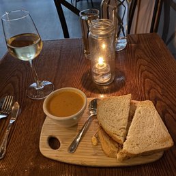 BRIDGE TAP HOUSE AND WINE BAR - Updated October 2024 - 670 Photos & 849 ...