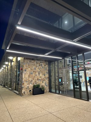 BRAMBLETON LIBRARY - Updated December 2025 - 51 Photos & 17 Reviews ...