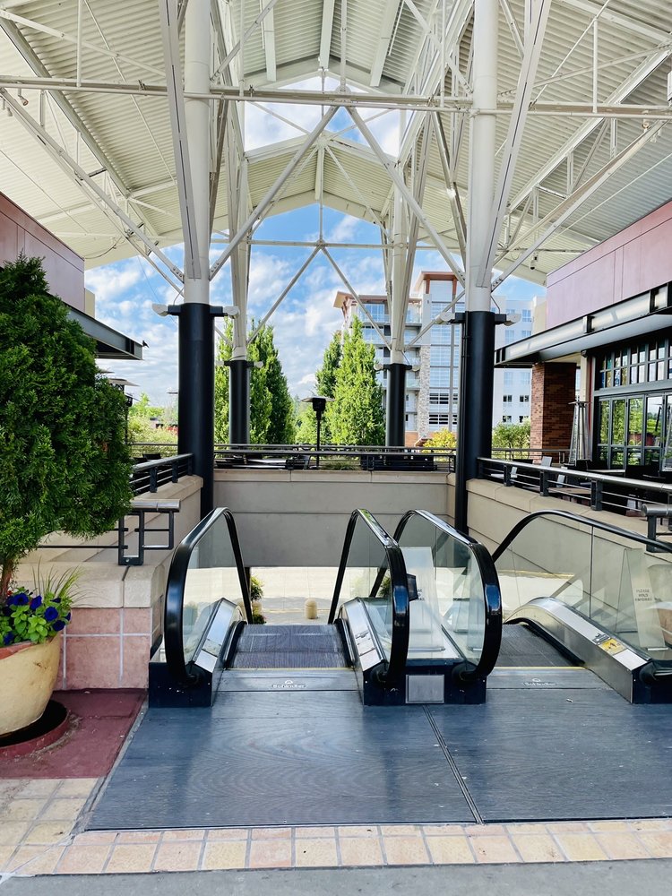 REDMOND TOWN CENTER - 162 Photos & 89 Reviews - 7525 166th Ave NE ...