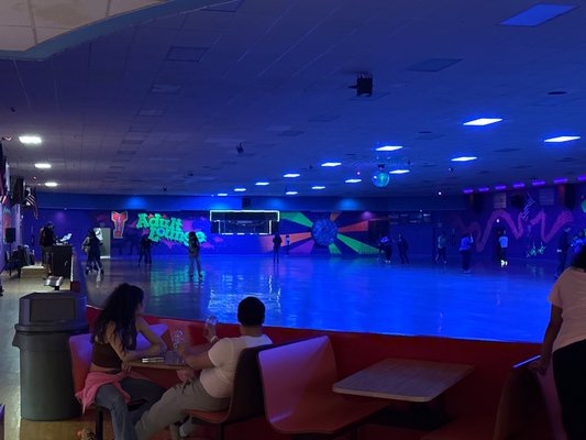 THE RINK - 1775 Creek Rd, Edgewater Park, New Jersey - Skating Rinks ...