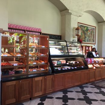 ROYAL HAWAIIAN BAKERY - Updated December 2024 - 320 Photos & 45 Reviews ...