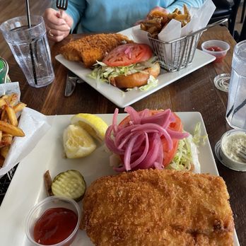 PUBLIC KITCHEN READING - Updated December 2025 - 33 Photos & 44 Reviews ...