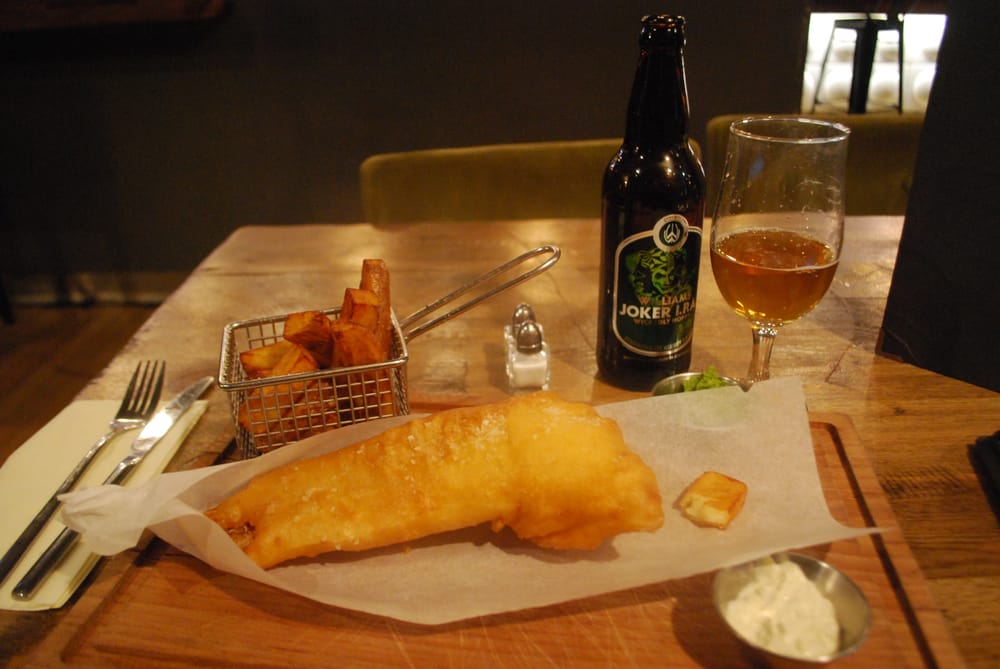 STRATA - Updated September 2025 - 22 Photos & 26 Reviews - 45 Queen ...