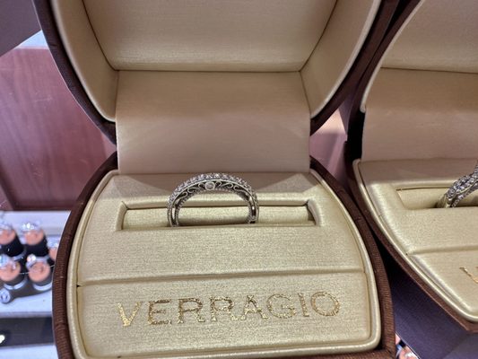 DIAMONDS DIRECT - Updated October 2025 - 174 Photos & 124 Reviews ...