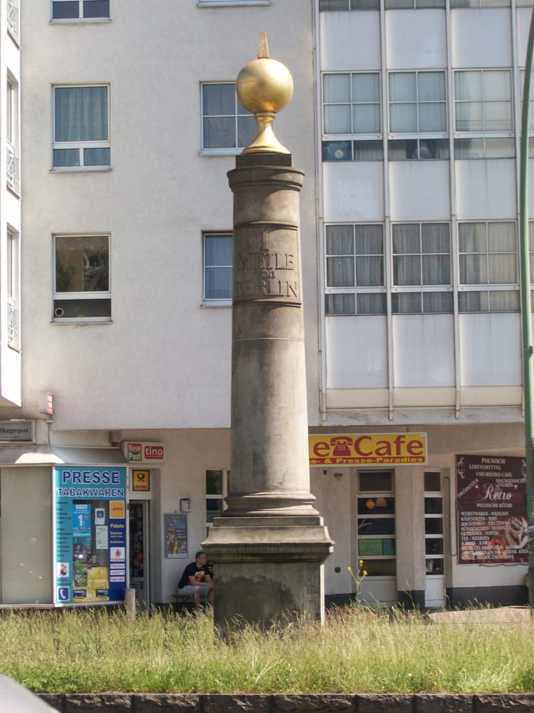 MEILENSTEIN/MEILENSÄULE - Updated January 2025 - Hauptstraße, Berlin ...