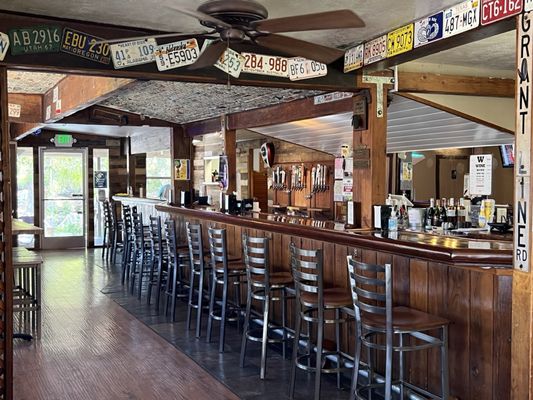 MOUNTAIN HOUSE BAR - Updated December 2025 - 84 Photos & 48 Reviews ...