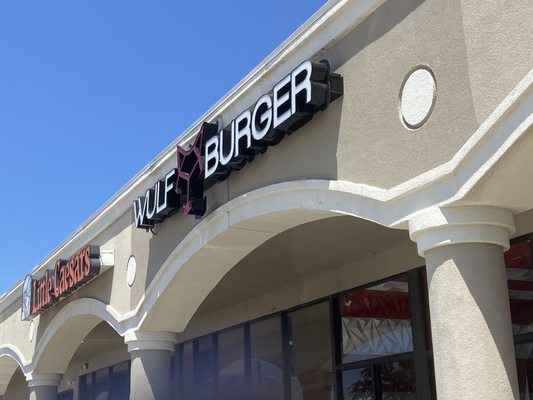 WULF BURGER - Updated July 2025 - 16 Photos & 16 Reviews - 3100 ...