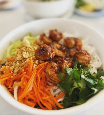 SAIGON BOWL - Updated January 2026 - 555 Photos & 552 Real Reviews ...