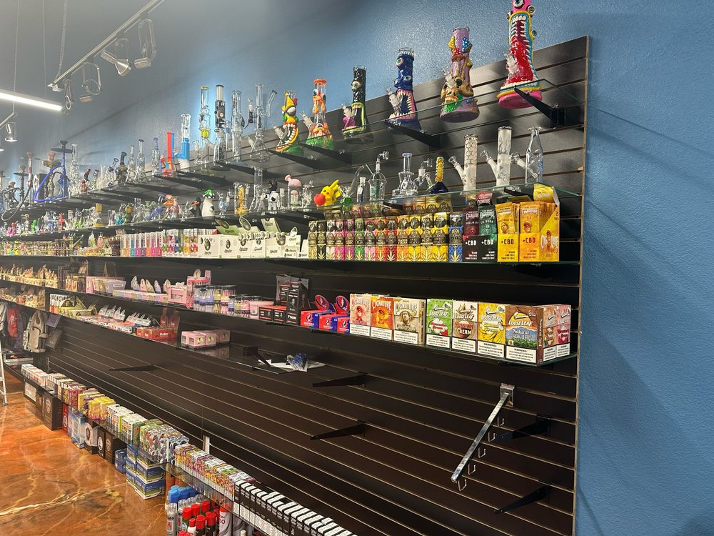 380 SMOKE N VAPE - Updated April 2026 - 1501 W Princeton Dr, Princeton ...