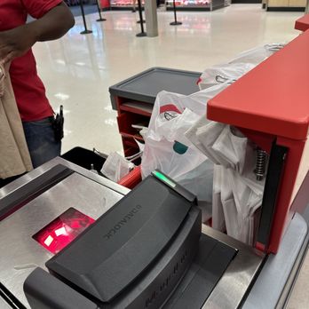 TARGET - Updated January 2026 - 94 Photos & 87 Reviews - 2155 Town ...