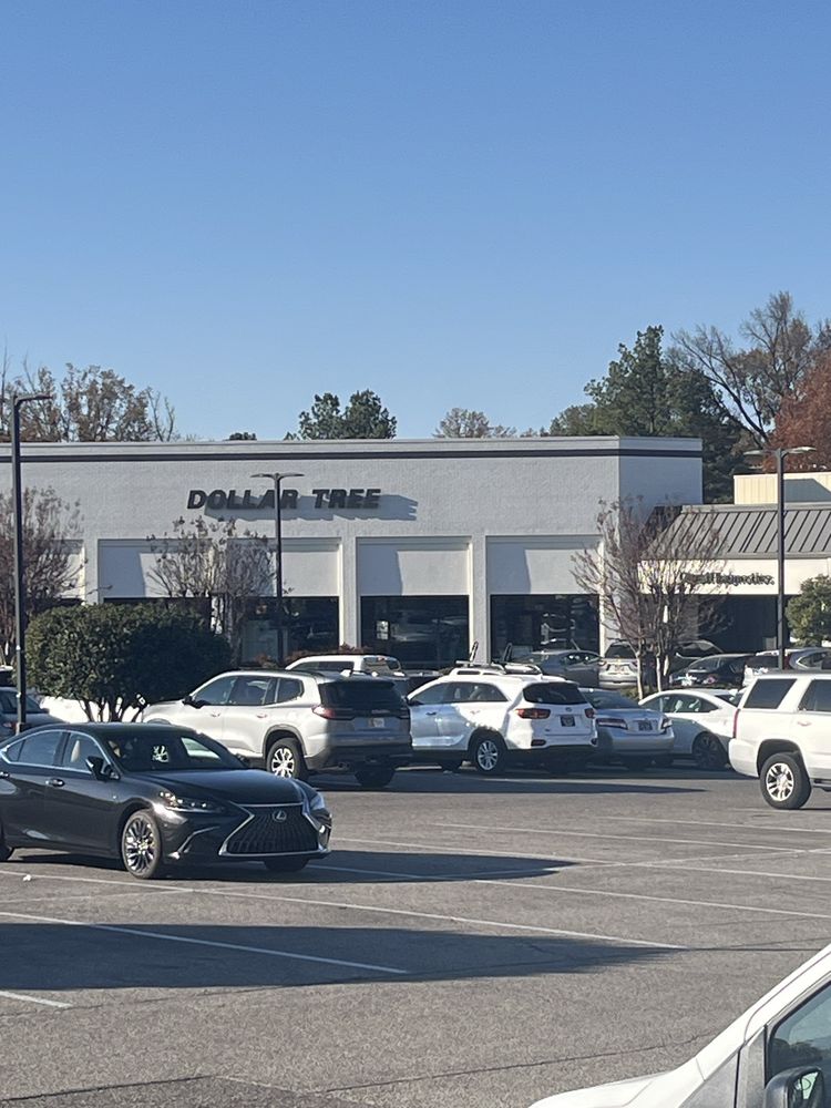 DOLLAR TREE - Updated February 2026 - 15 Photos & 19 Reviews - 2075 ...