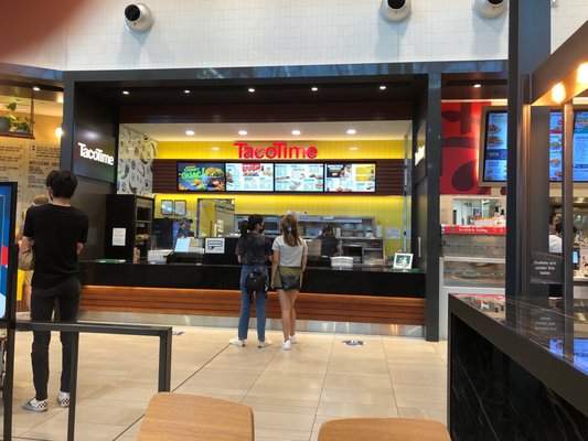 CF CHINOOK CENTRE - Updated April 2025 - 70 Photos & 84 Reviews - 6455 ...