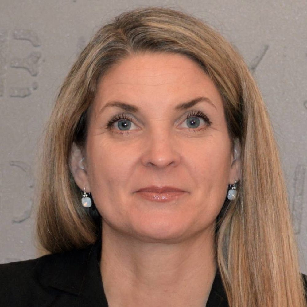 Birgit Hartmann's Instagram, Twitter & Facebook on IDCrawl