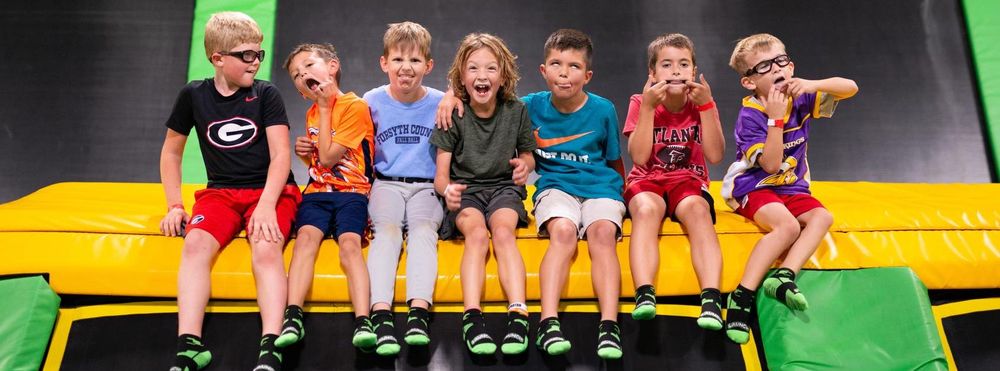 LAUNCH ENTERTAINMENT PARK - Updated February 2025 - 45 Photos & 20 ...