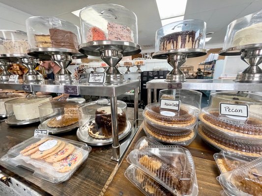 THE MARKET - Updated January 2026 - 73 Photos & 39 Reviews - 141 W ...