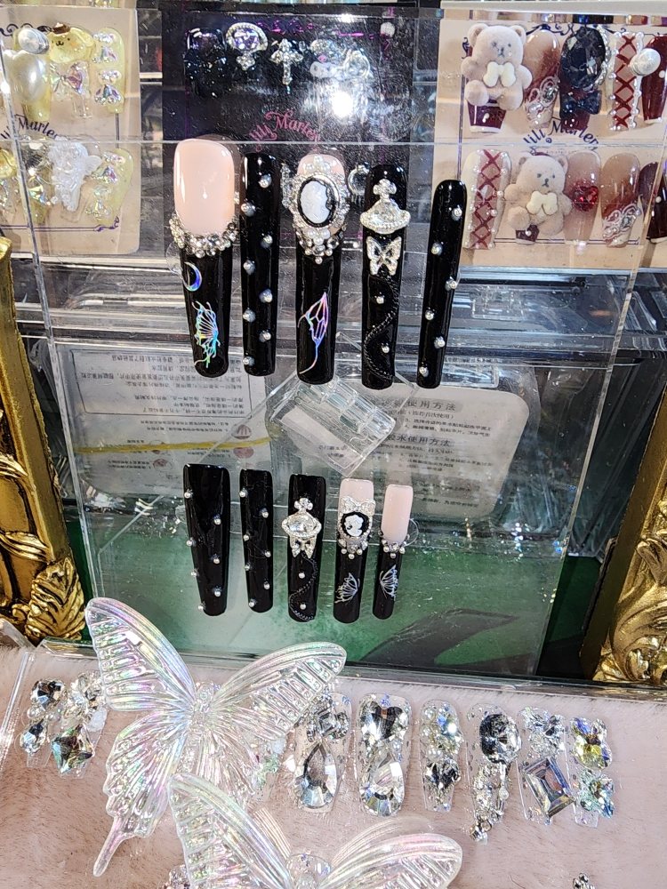 GODDESS ATHENA NAILS - 22 Photos - 61 9th Ave, New York, New York ...