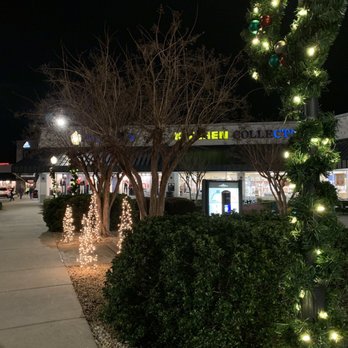 CAROLINA PREMIUM OUTLETS - Updated December 2025 - 123 Photos & 88 ...