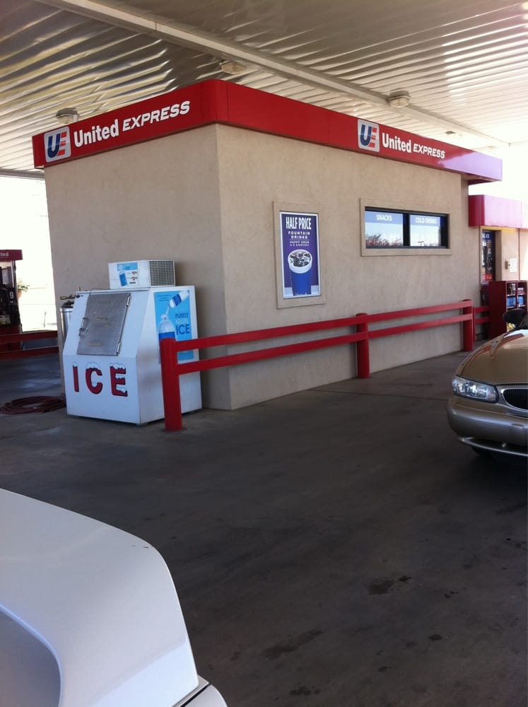 UNITED SUPERMARKETS - Updated December 2025 - 15 Reviews - 2703 82nd ...