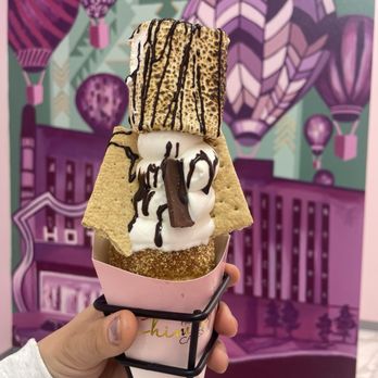 HOUSE OF CHIMNEY CAKES - Updated July 2025 - 55 Photos & 15 Reviews ...