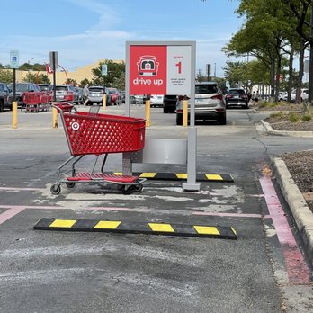 TARGET - Updated October 2025 - 293 Photos & 330 Reviews - 2656 N ...