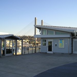 POINT DEFIANCE MARINA & BOATHOUSE - 36 Photos - 5912 N Waterfront Dr ...