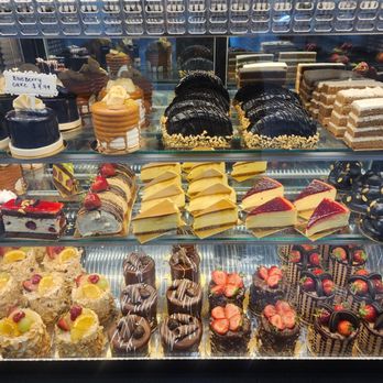 APNA BAZAR - Updated June 2025 - 121 Photos & 62 Reviews - 11173 Beach ...