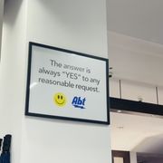 ABT ELECTRONICS - 655 Photos & 2396 Reviews - 1200 N Milwaukee Ave ...