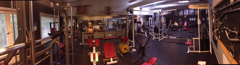 STORVRETSBADET - Updated May 2024 - Odlingsv. 41, Tumba, Sweden ...