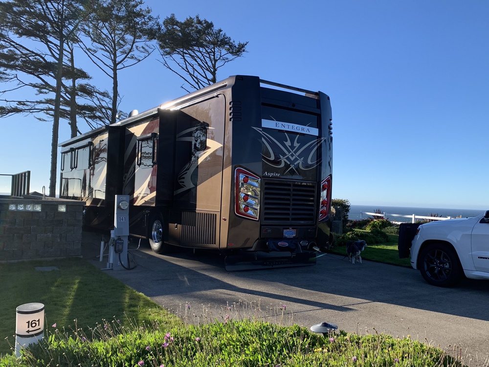 PACIFIC SHORES MOTORCOACH RESORT - 36 Photos & 24 Reviews - 6225 N ...