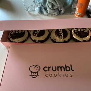 CRUMBL COOKIES - NORTH NAPERVILLE - 62 Photos & 28 Reviews - 1504 N ...