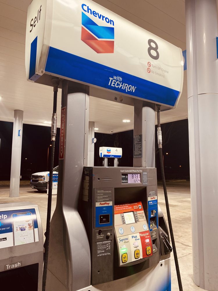 CHEVRON - Updated April 2025 - 11 Photos & 44 Reviews - 80 Corporate ...