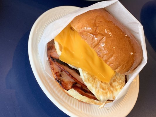 MONTCLAIR DINER - 134 Photos & 138 Reviews - 613 Valley Rd, Montclair ...